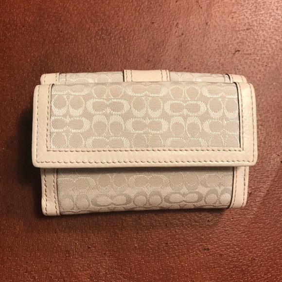Coach | Bags | Coach Signature Wallet White | Poshmark